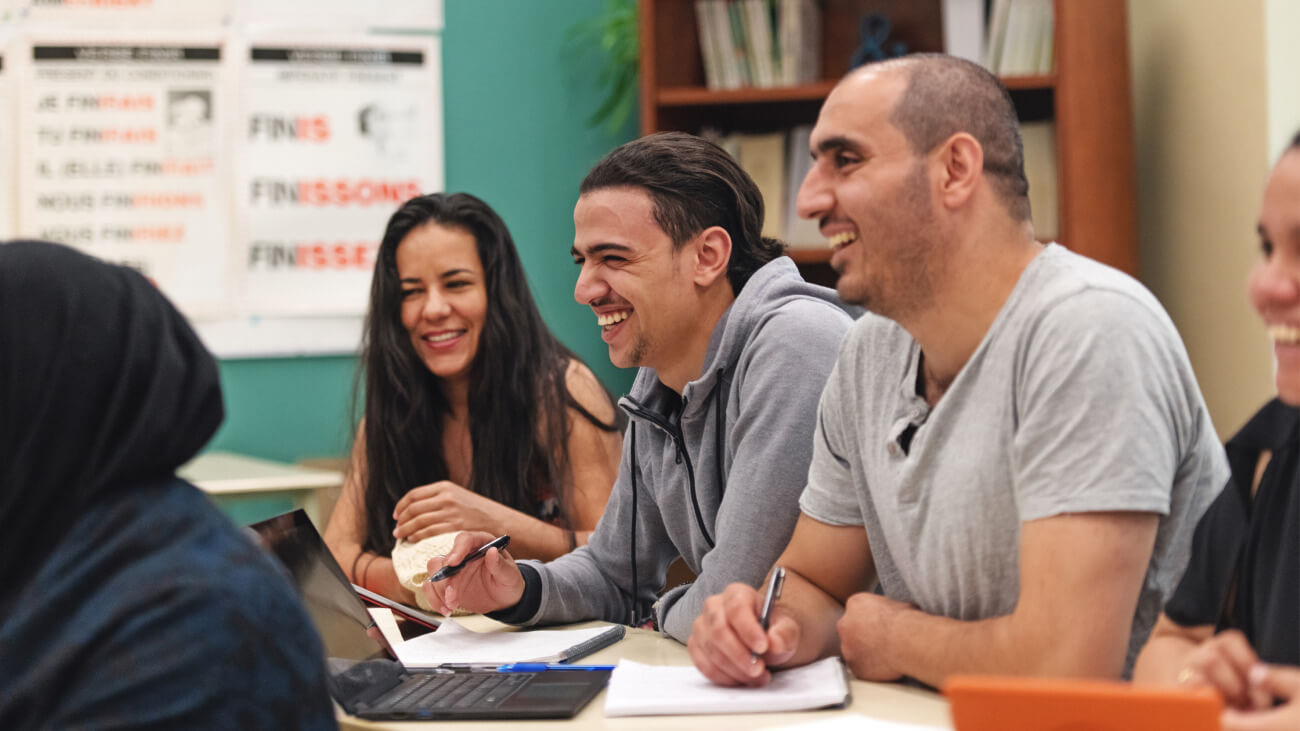 Practical Experience in Online Adult Learning for Career Transitions